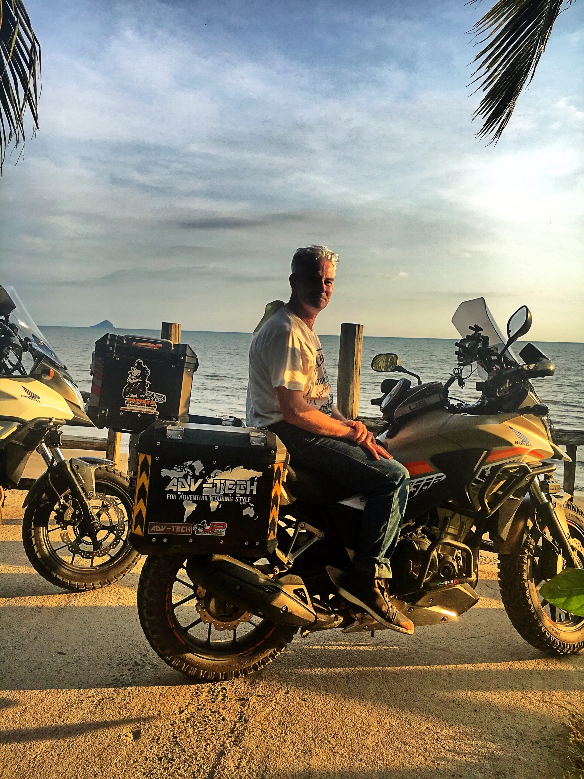 Motorcycle and Rider Thailand - Pattaya Motorcycle Tours